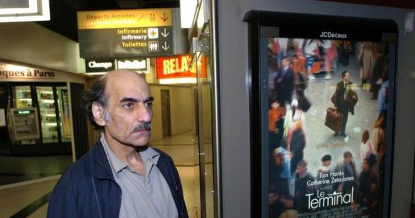 Homem que inspirou filme O Terminal morre em aeroporto de Paris Homem que inspirou filme O Terminal morre em aeroporto de Paris
